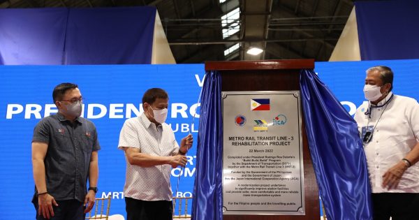 Newly rehabilitated MRT 3, other infrastructure projects praised as ...